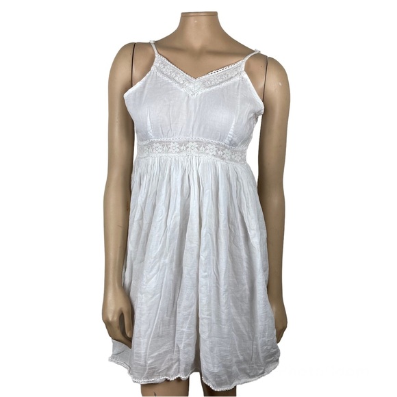 Peppermint | Dresses | Peppermint Bay Medium White Cotton Sundress ...